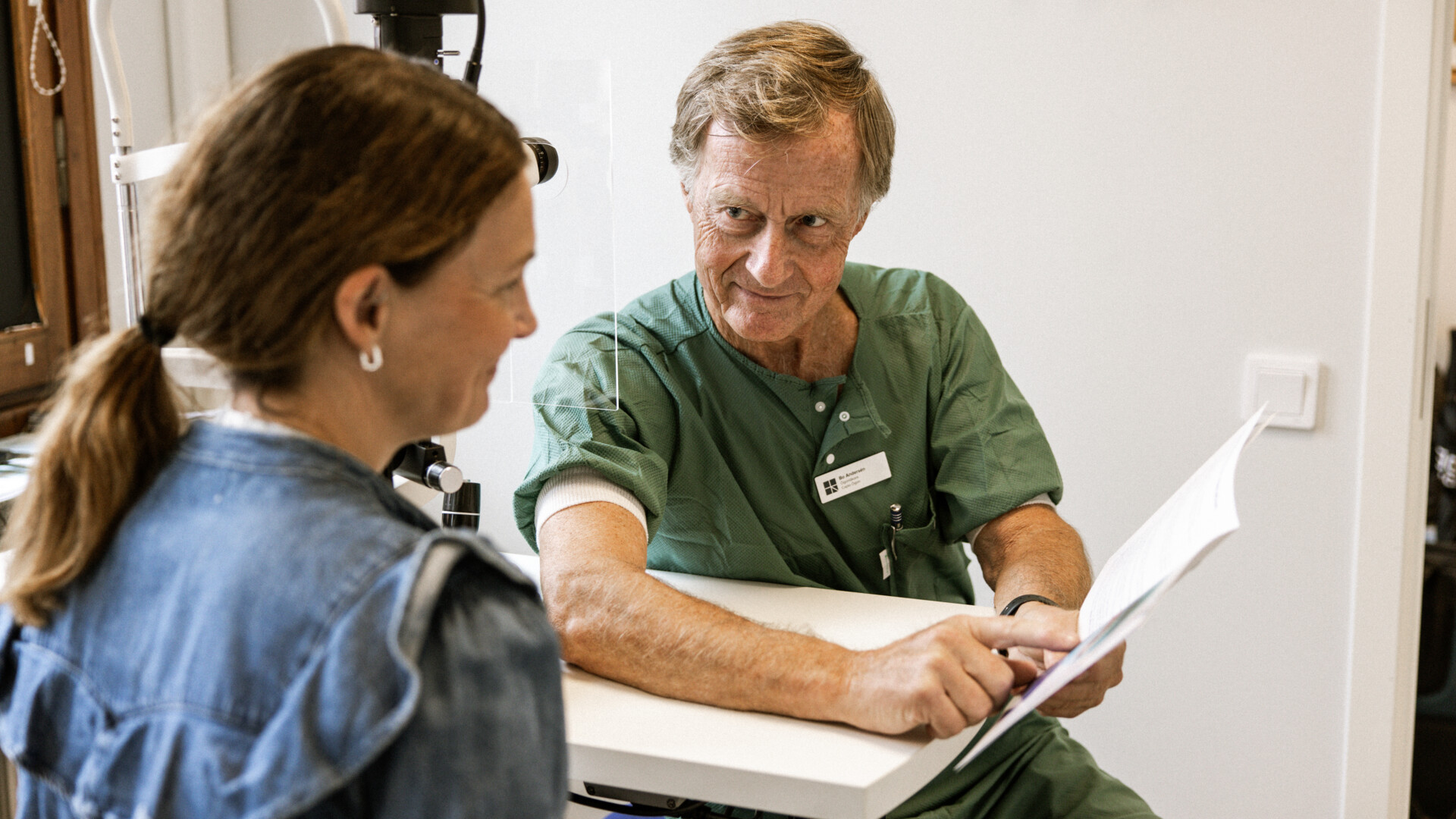 Ögondoktorn tipsar – så skyddar du dina ögon mot solen | Capio